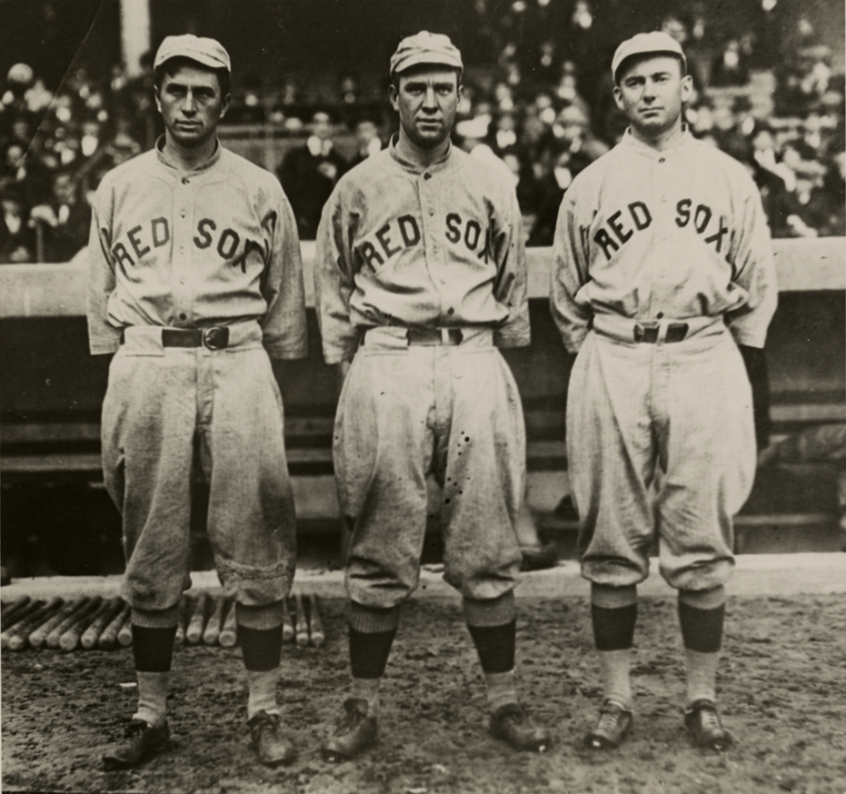 Pastime Portraiture: Duffy Lewis – Behind the Bag